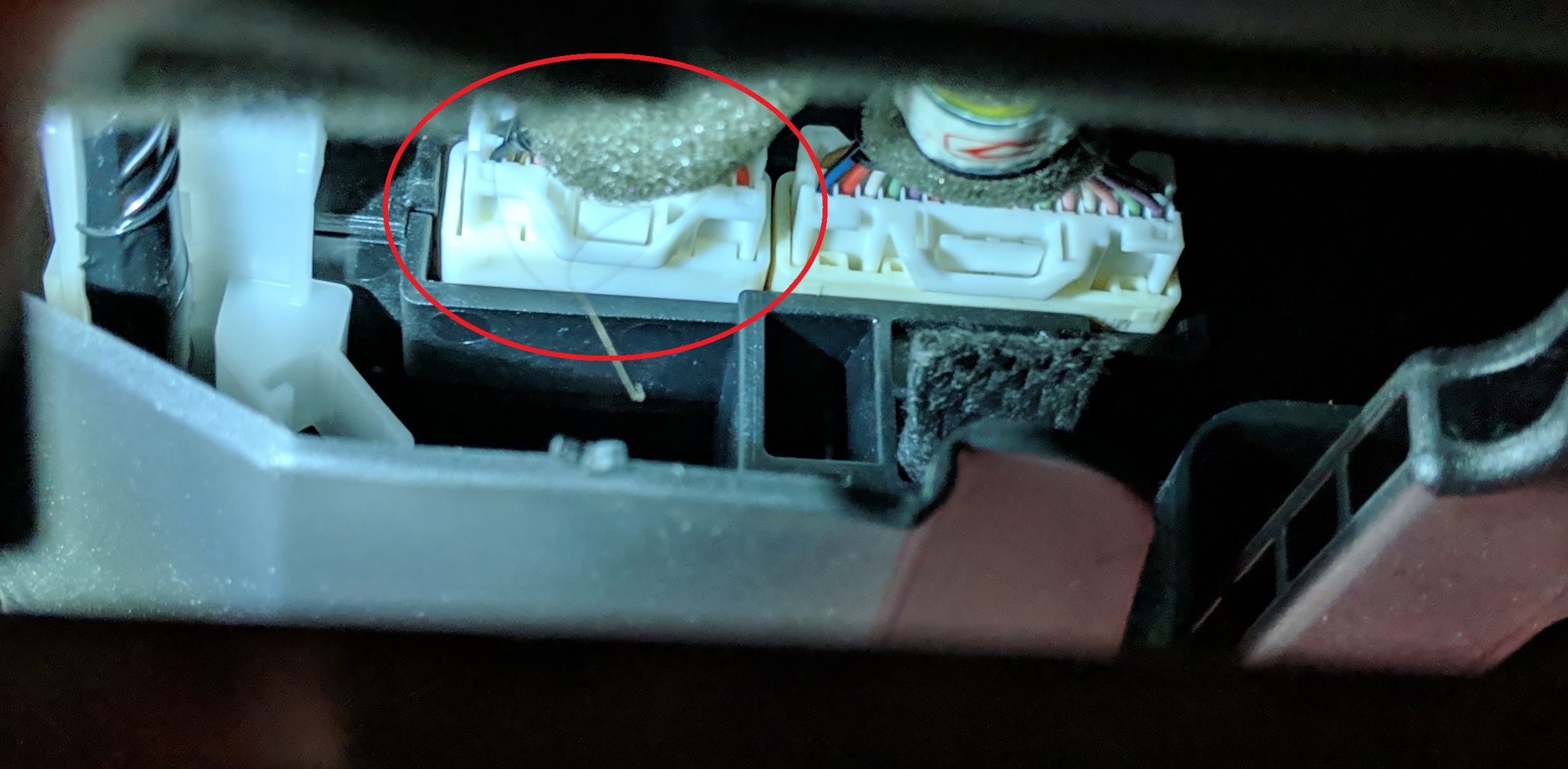 Keeping the radio on after the engine shuts off | Gadgets for my MX-5 ...